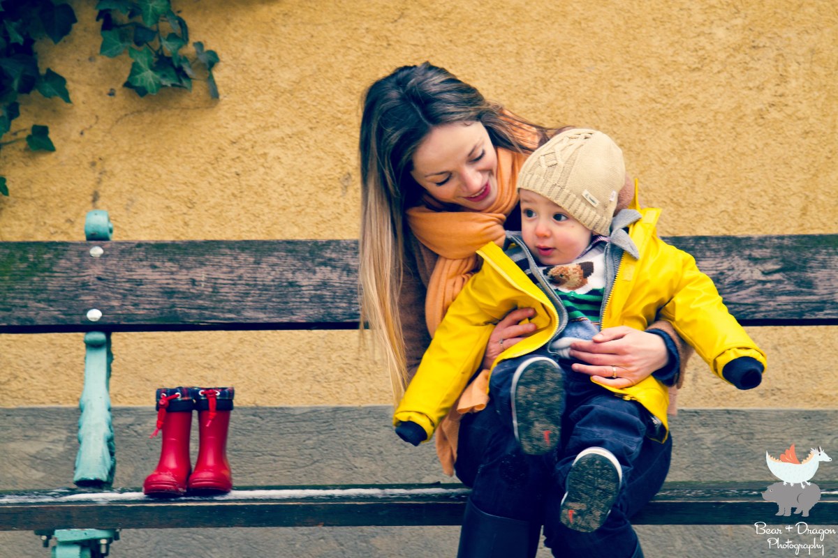 First look: Isabelle and Nikolas – Life of Bear and Dragon